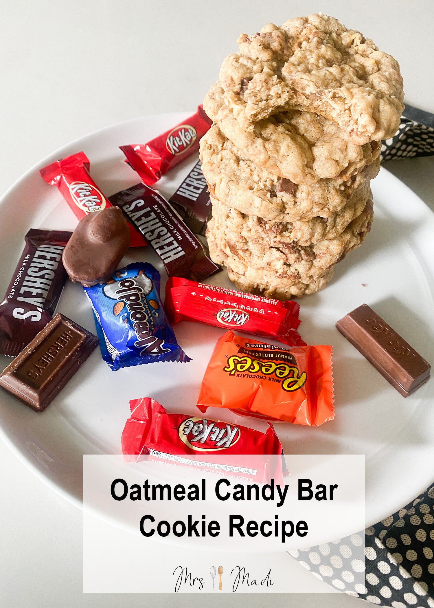 Oatmeal Candy Bar Cookie