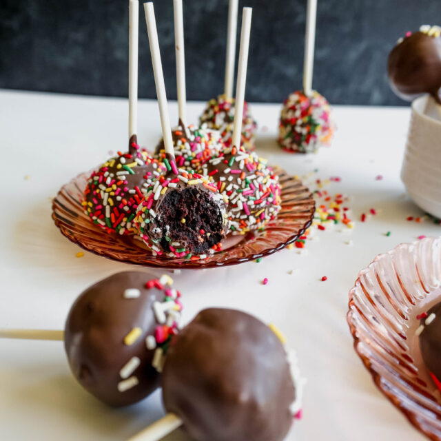 Homemade Cake Pops Recipe