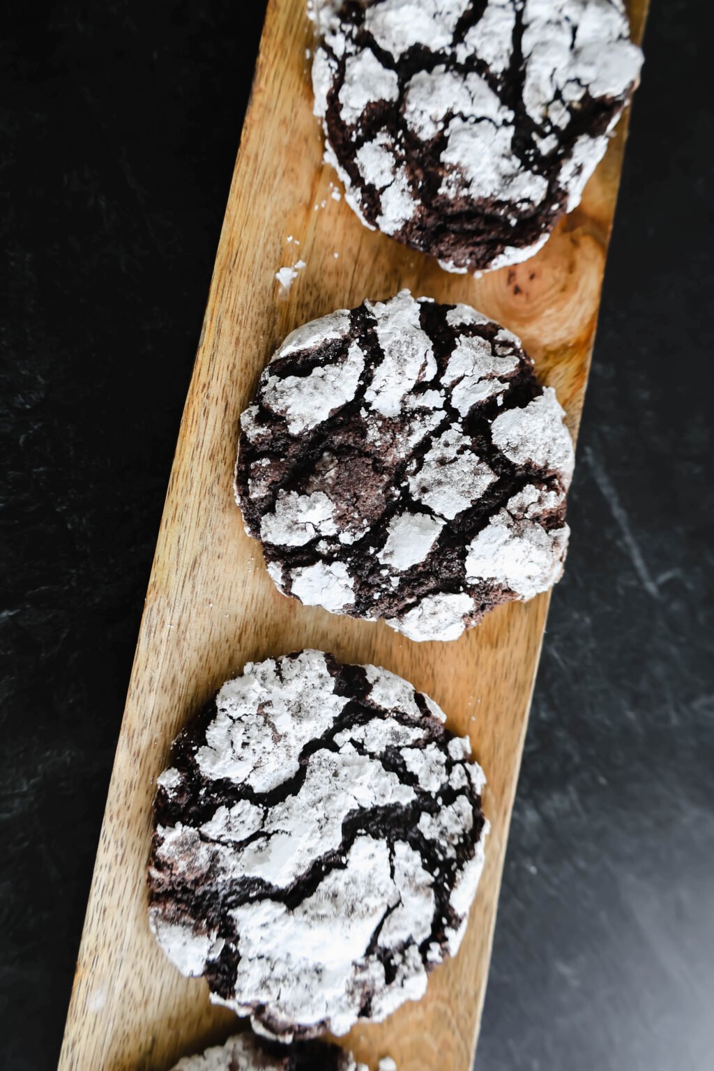Chewy Chocolate Crinkle Cookies Recipe