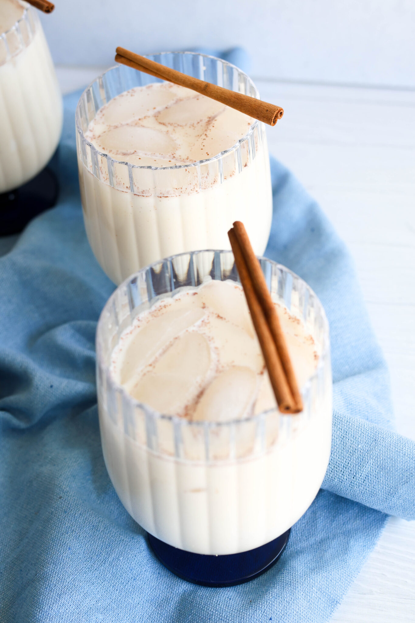 Creamy Homemade Horchata with Cinnamon & Vanilla